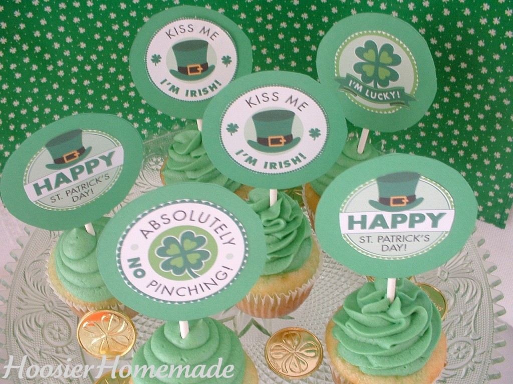 Cupcake Tuesday ~ St. Patrick's Day Cupcakes - Hoosier Homemade